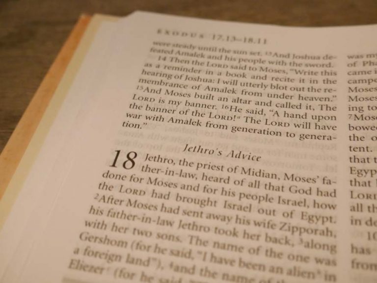 Moses and Jethro: 3 Life Lessons From Exodus 18 - The Wise Believer